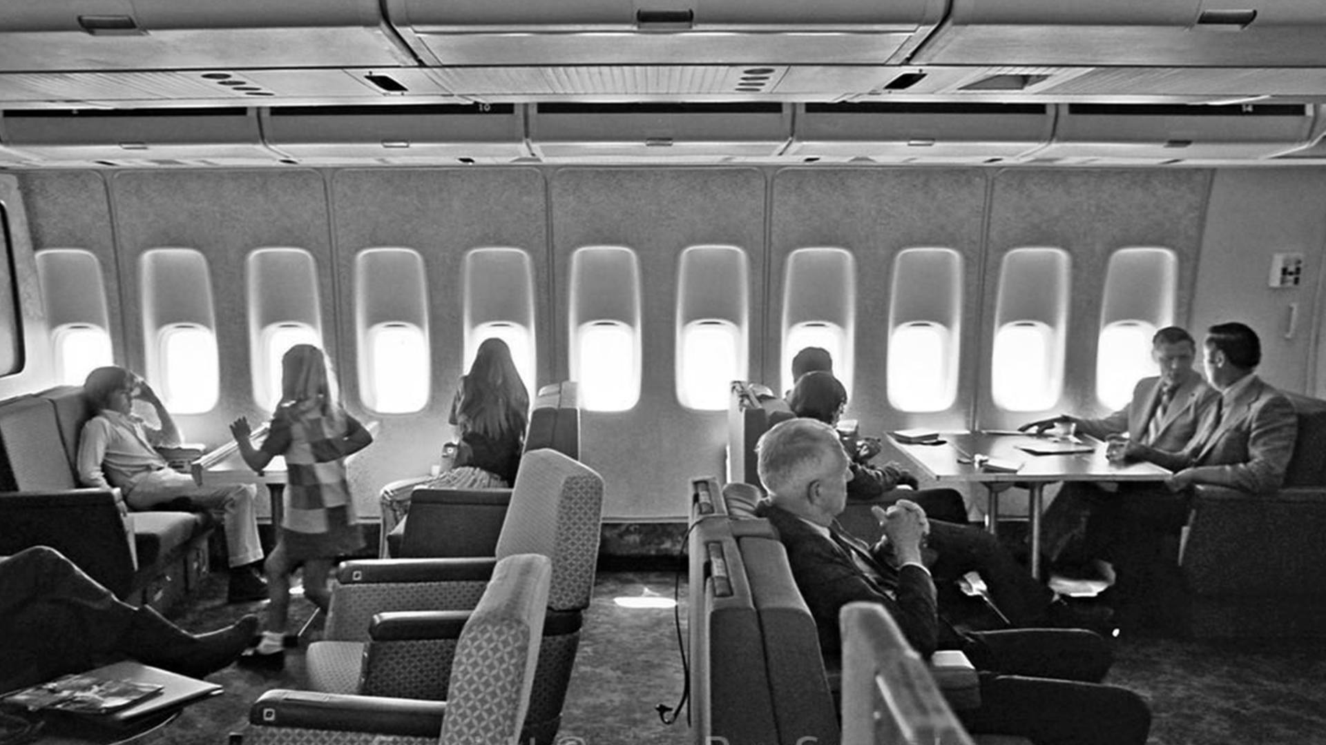 1976 Boeing 747 interior window panels • RecoursExploration